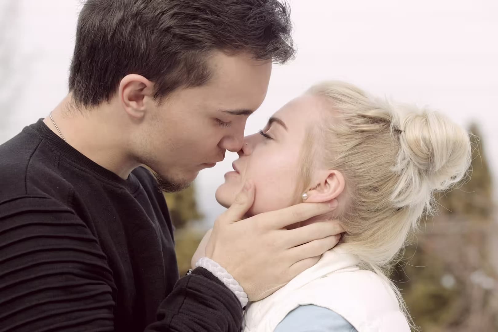 Real-Life Love Stories - Love Story Hub Real-Life Love Stories - Love Story Hub